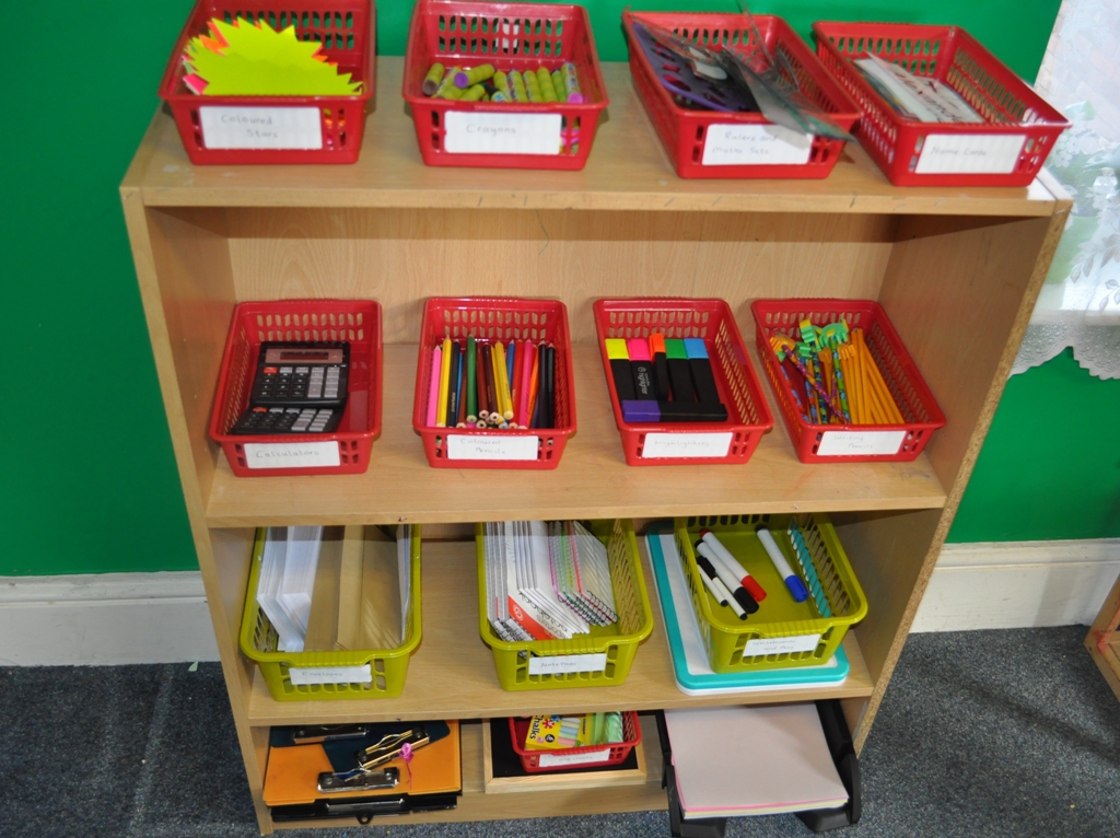 Enhancing your EYFS mark making area Enhancing your EYFS mark making area