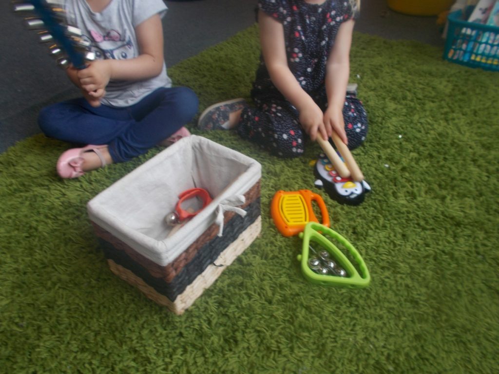 5 Ways To Use Musical Instruments In Your Setting